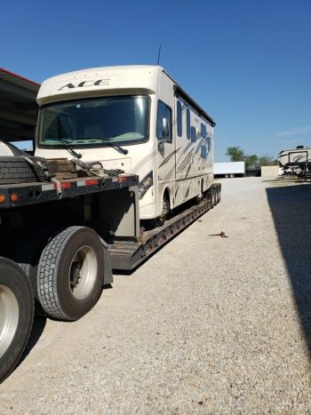 How to Load an RV or Motorhome - Heavy Haulers | Heavy Equipment ...
