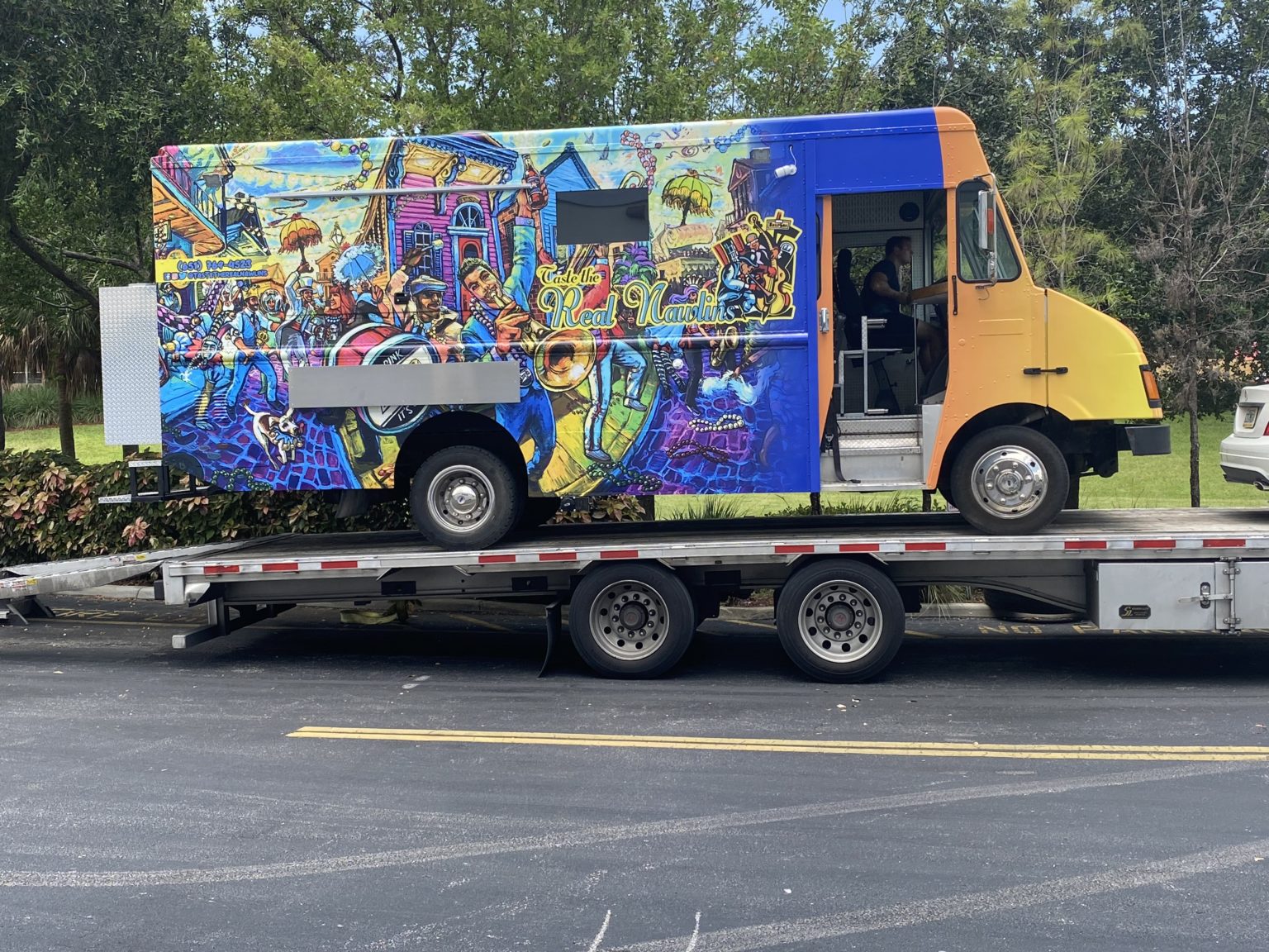 How to Load a Food Truck for Transport - Heavy Haulers | Heavy ...