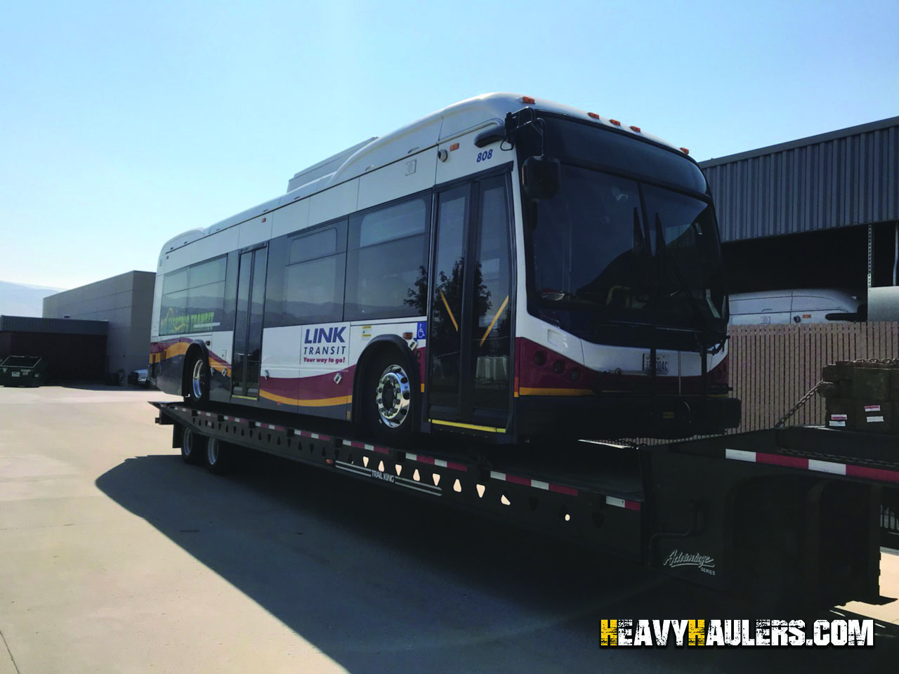 Professional Shuttle Bus Hauling Services