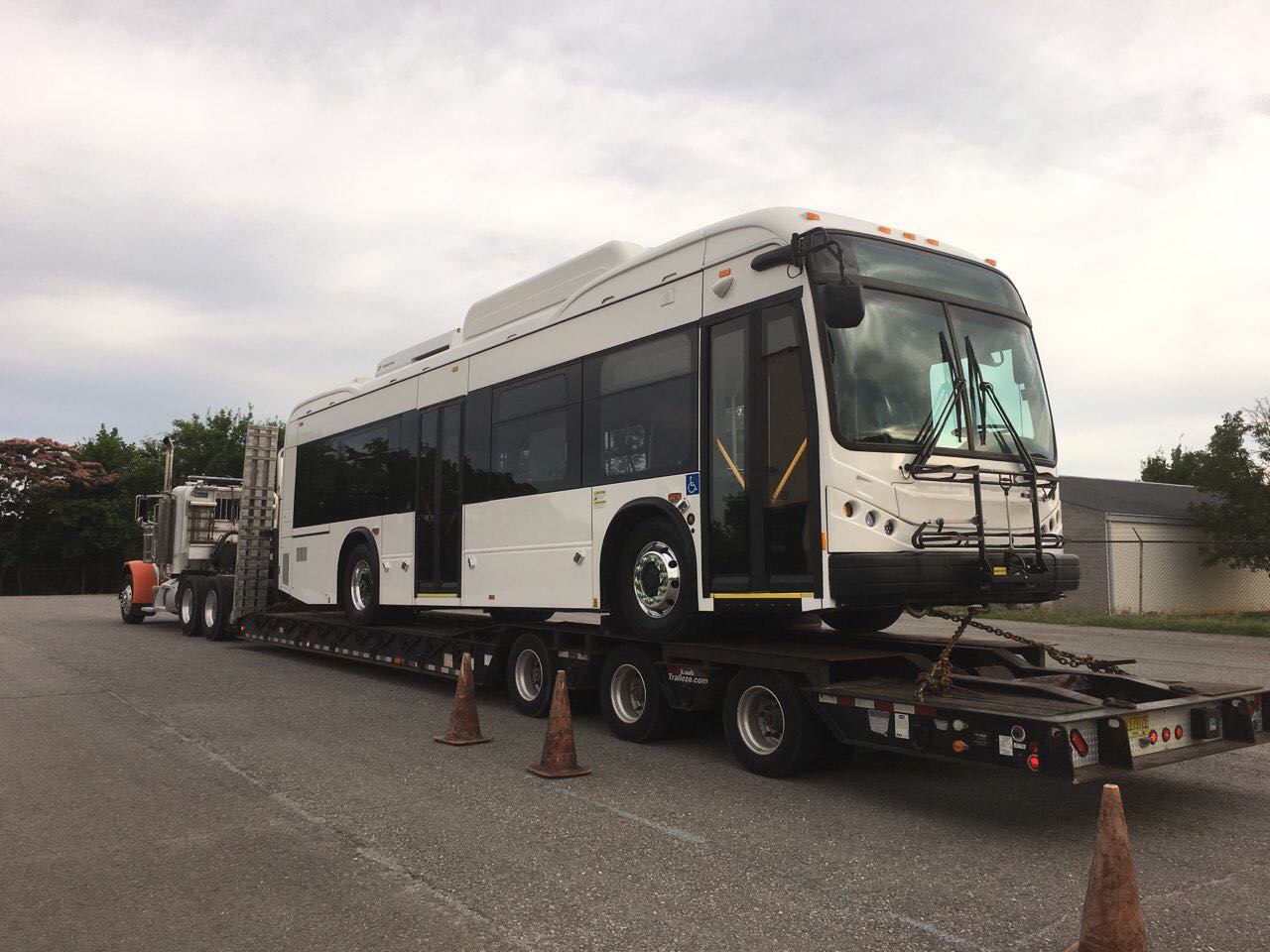 Bus Shipping Service | Heavy Haulers