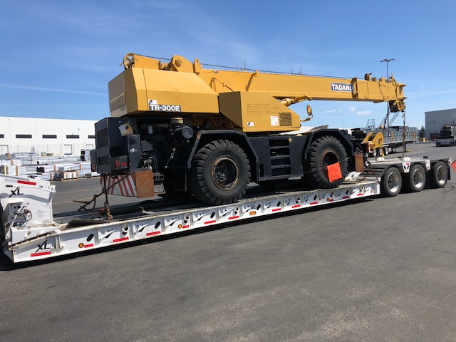 Crane Shipping Services | Heavy Haulers | (800) 908-6206