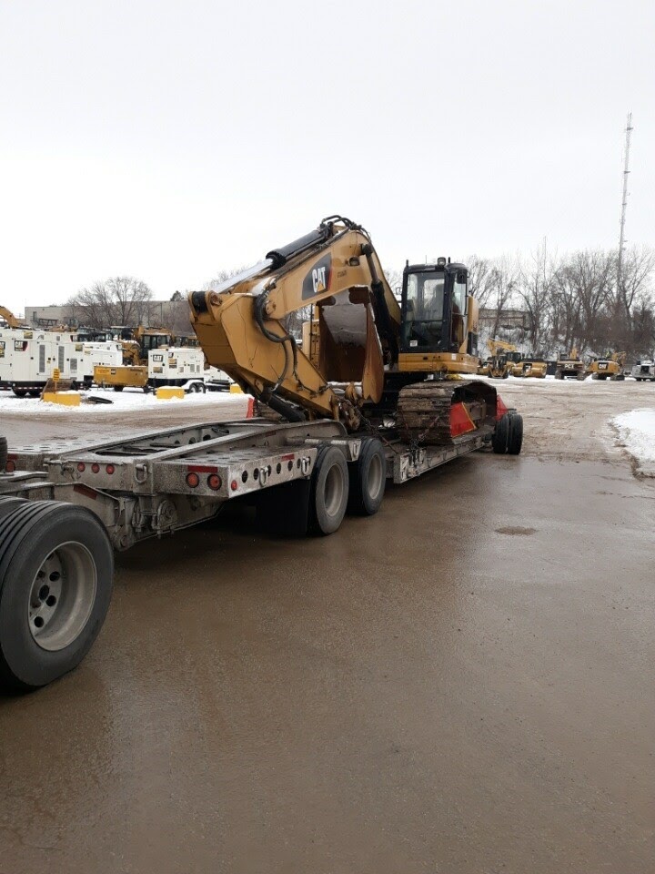 Wyoming Equipment Transport Services | Heavy Haulers!