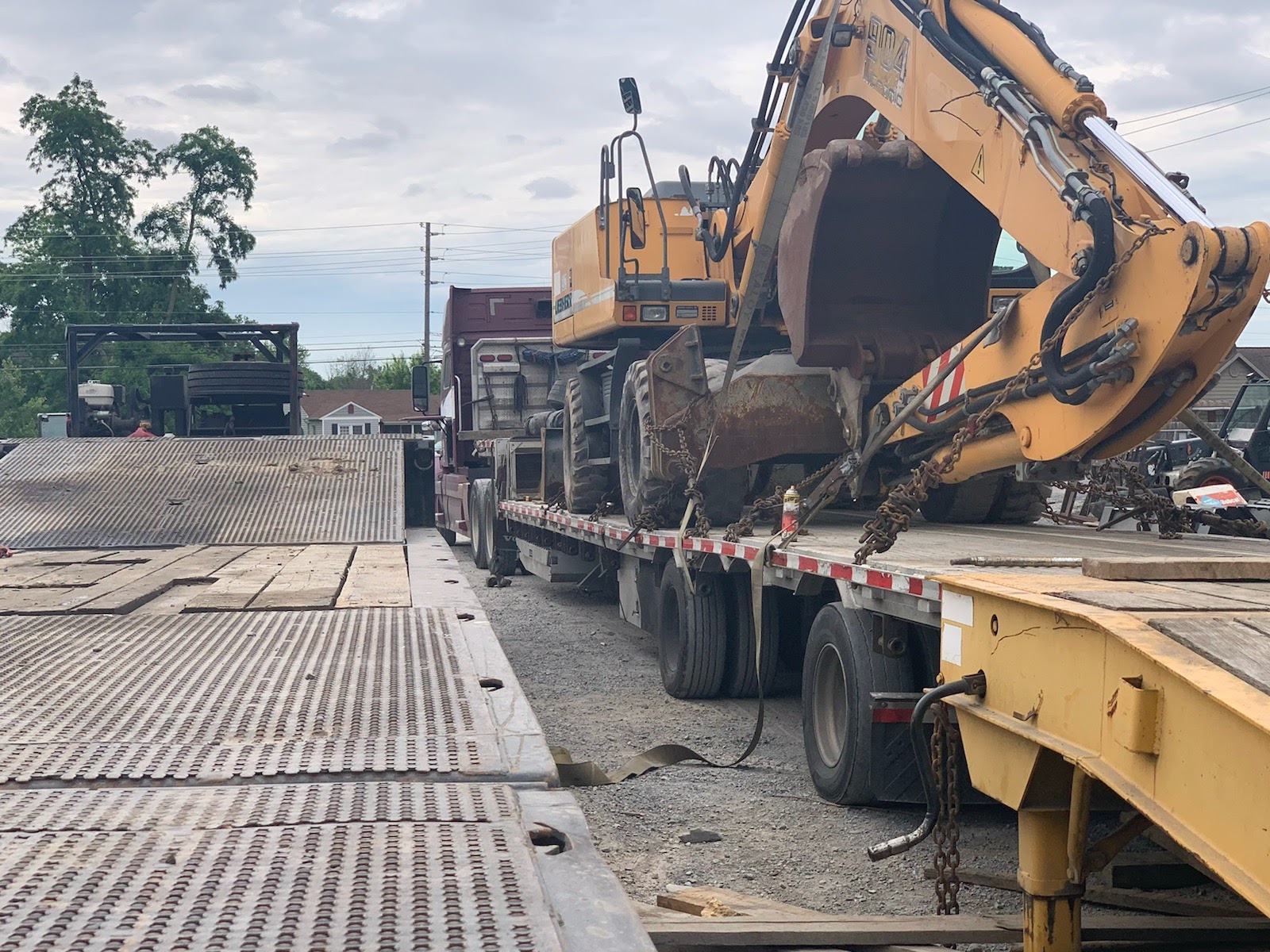 New York Equipment Transport Services | Heavy Haulers!