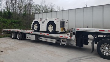 Airline Pushback & Tug Tractor Shipping Services | (800) 908-6206