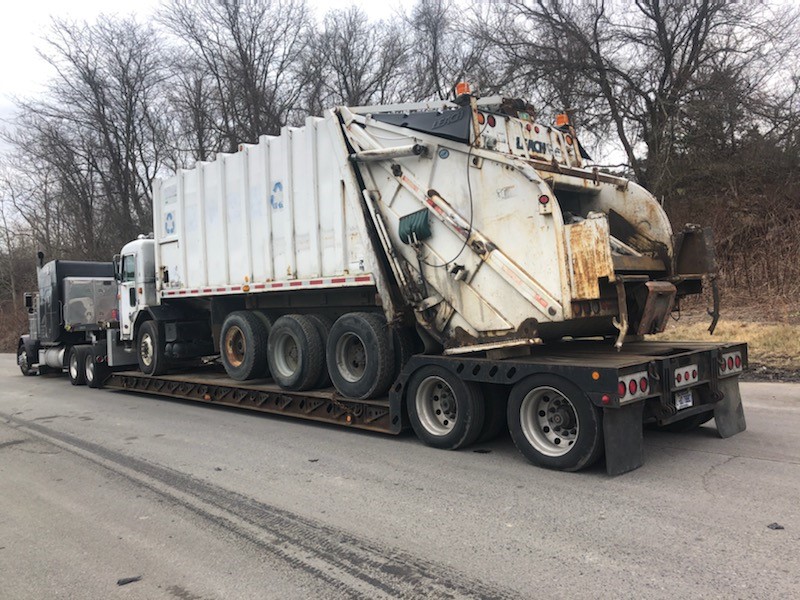 Garbage Truck Transport Services in All 50 States with Heavy Haulers