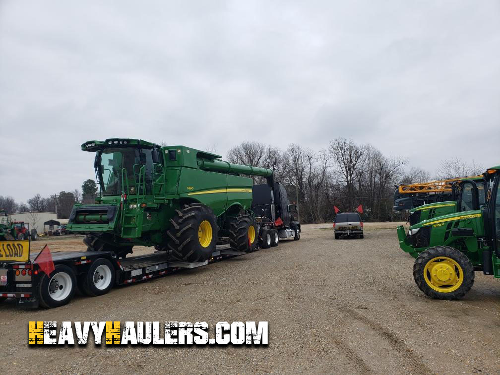 Outrigger Trailer Transport | Trailer Outriggers | Heavy Haulers