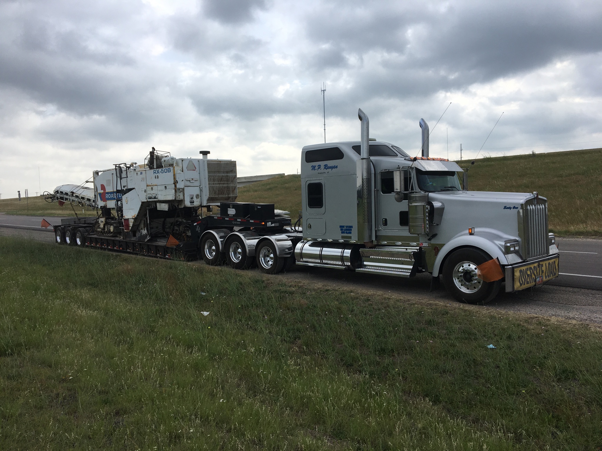 Cold Planer Shipping Services| Heavy Haulers