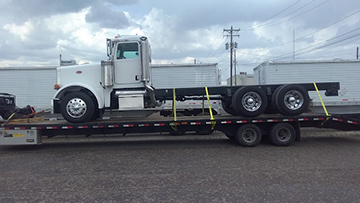 Day Cab Shipping Services | Heavy Haulers