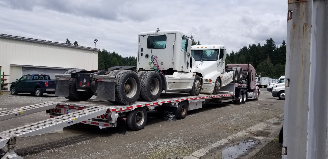Day Cab Shipping Services | Heavy Haulers