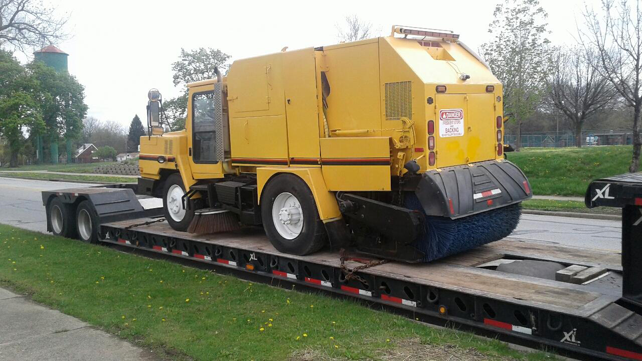 Street Sweeper Shipping Services | Heavy Haulers