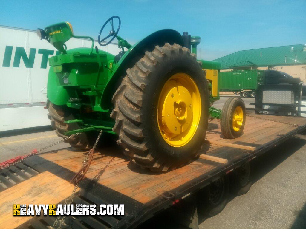 Use Heavy Haulers Hot Shot Trailers to Ship Your Cargo
